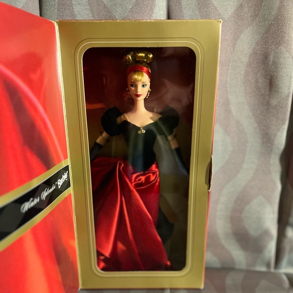 Barbie | Toys | Vintage 998 Avon Winter Splendor Barbie Doll Special ...